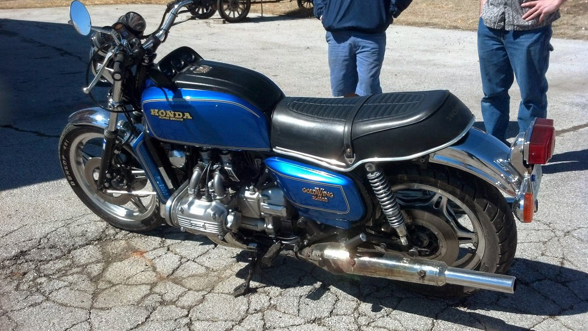 Honda Gold Wing GL1000 Repaint – 66 Auto Color